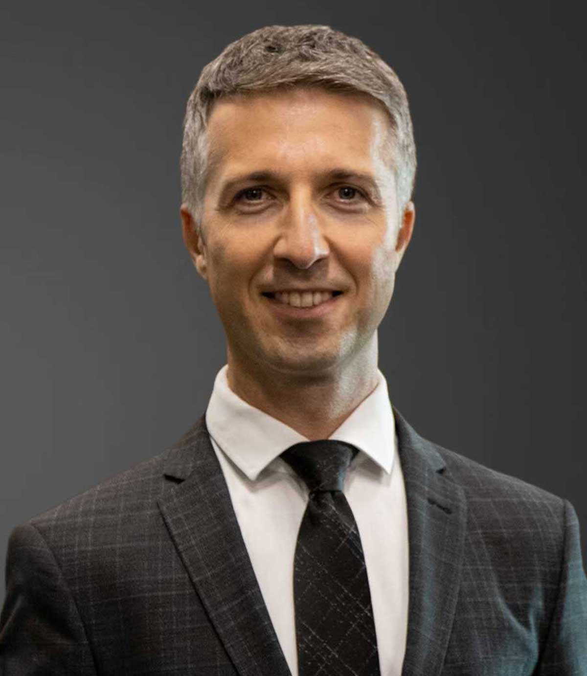 Hakkımda - Doç. Dr. Tzevat Tefik